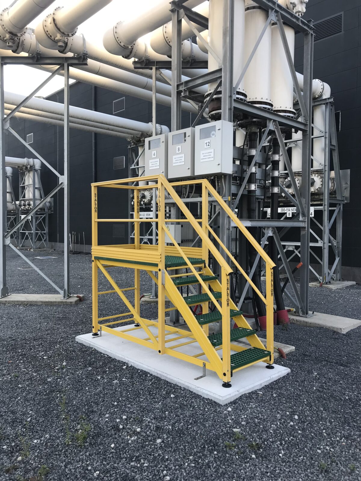 GVK ladders en trappen | Ontdek 6 voordelen en eigenschappen